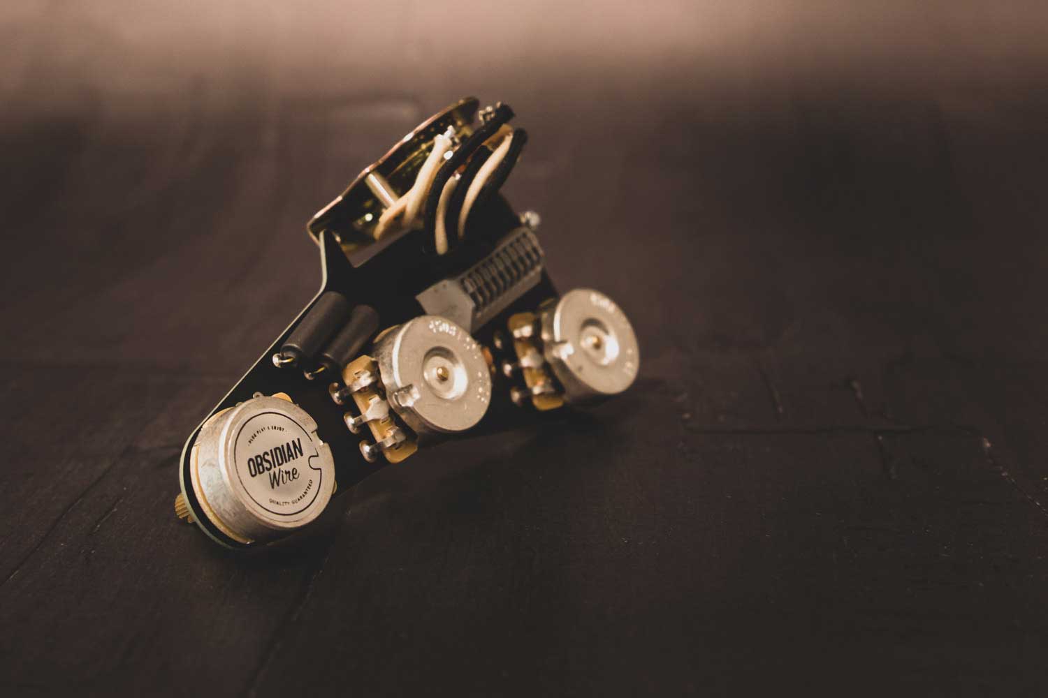 Find out about the premium components and parts used by ObsidianWire